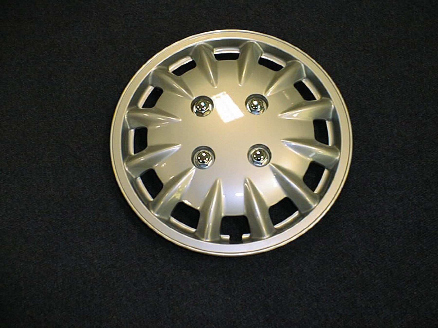 Caravan Wheel Trims 13" Silver Pair